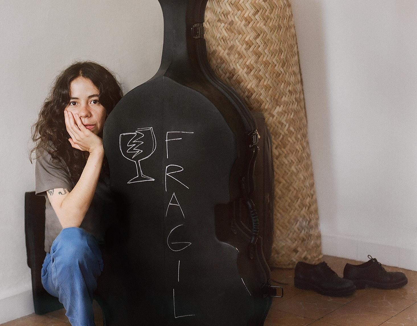 Mabe Fratti - The Wire