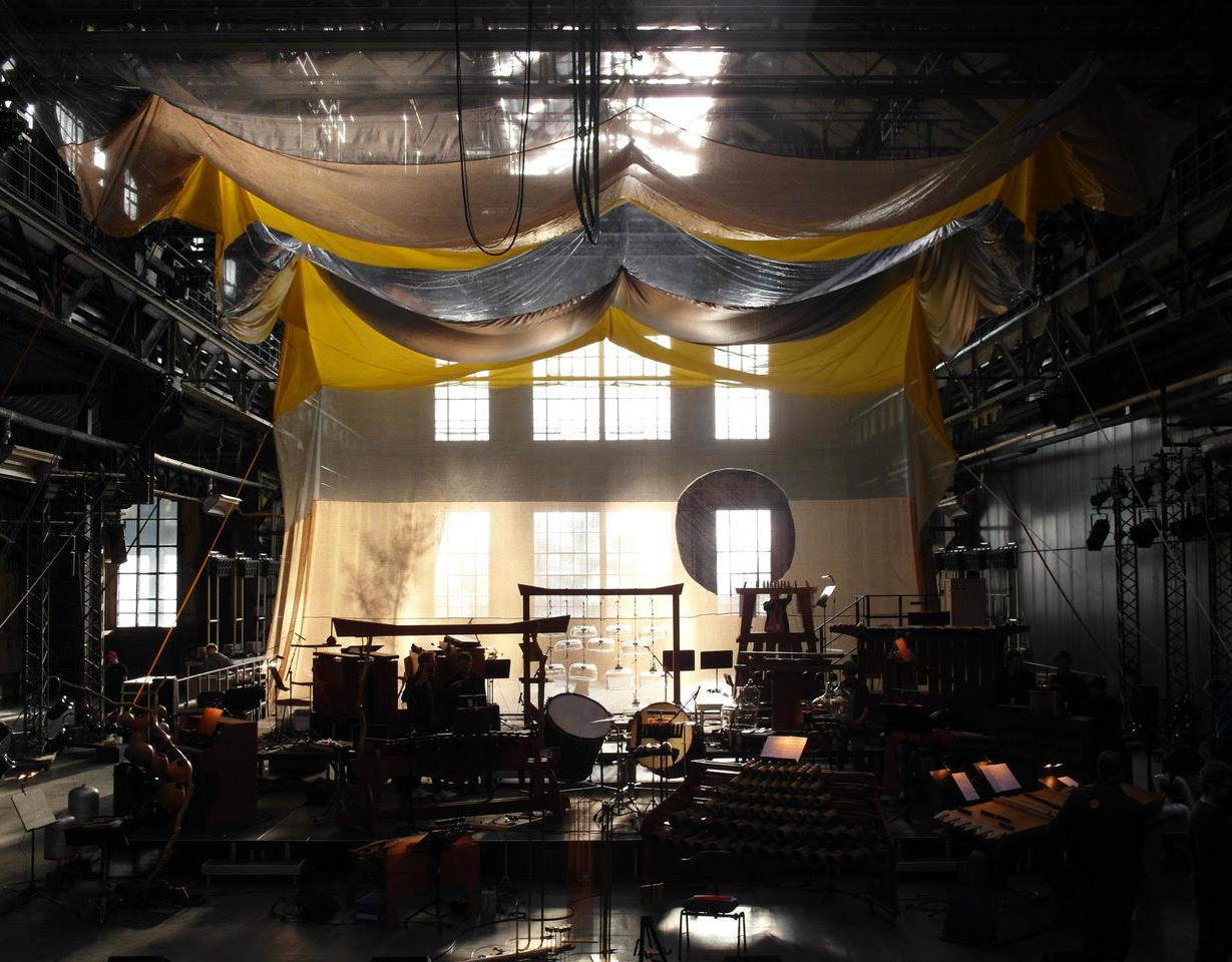 Phillip Sollmann mixes microtonal music - The Wire