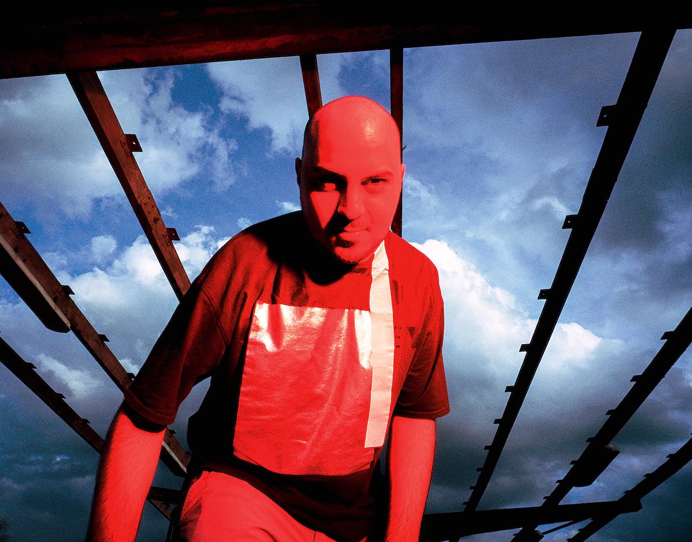 Wire mix: Shapednoise - The Wire