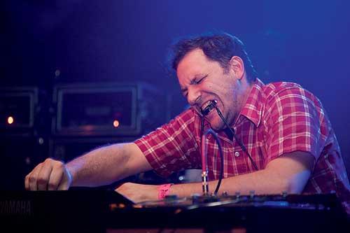 Aaron Dilloway, Cut Hands, Teho Teardo, Skullflower play for centenary ...