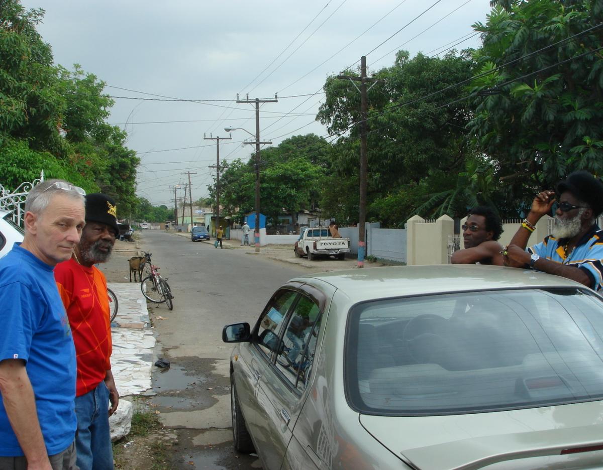 Essays - 25-44 - In Writing - The Wire